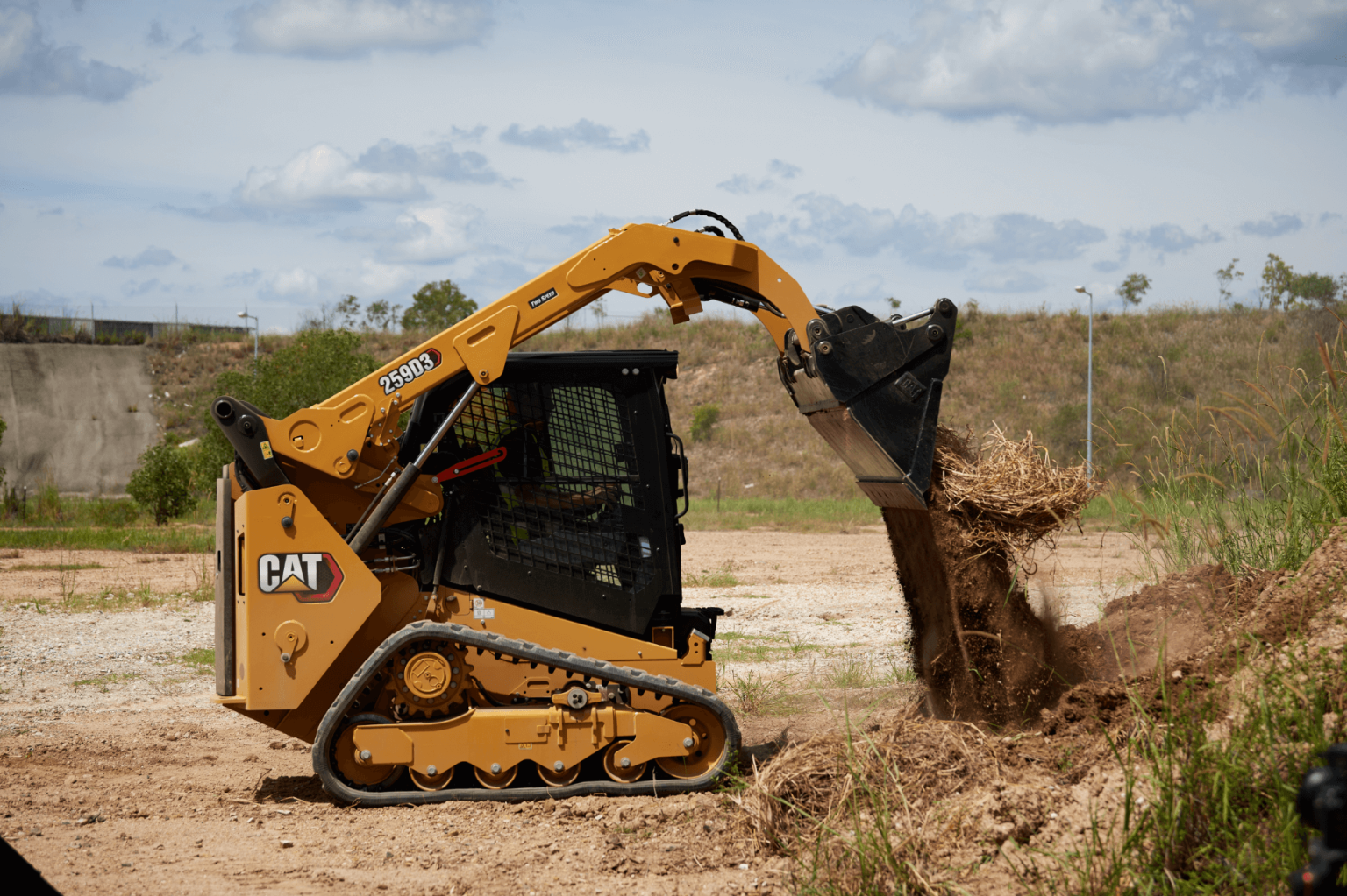 Cat Used Compact Track Loaders for Sale - California | Holt of CA
